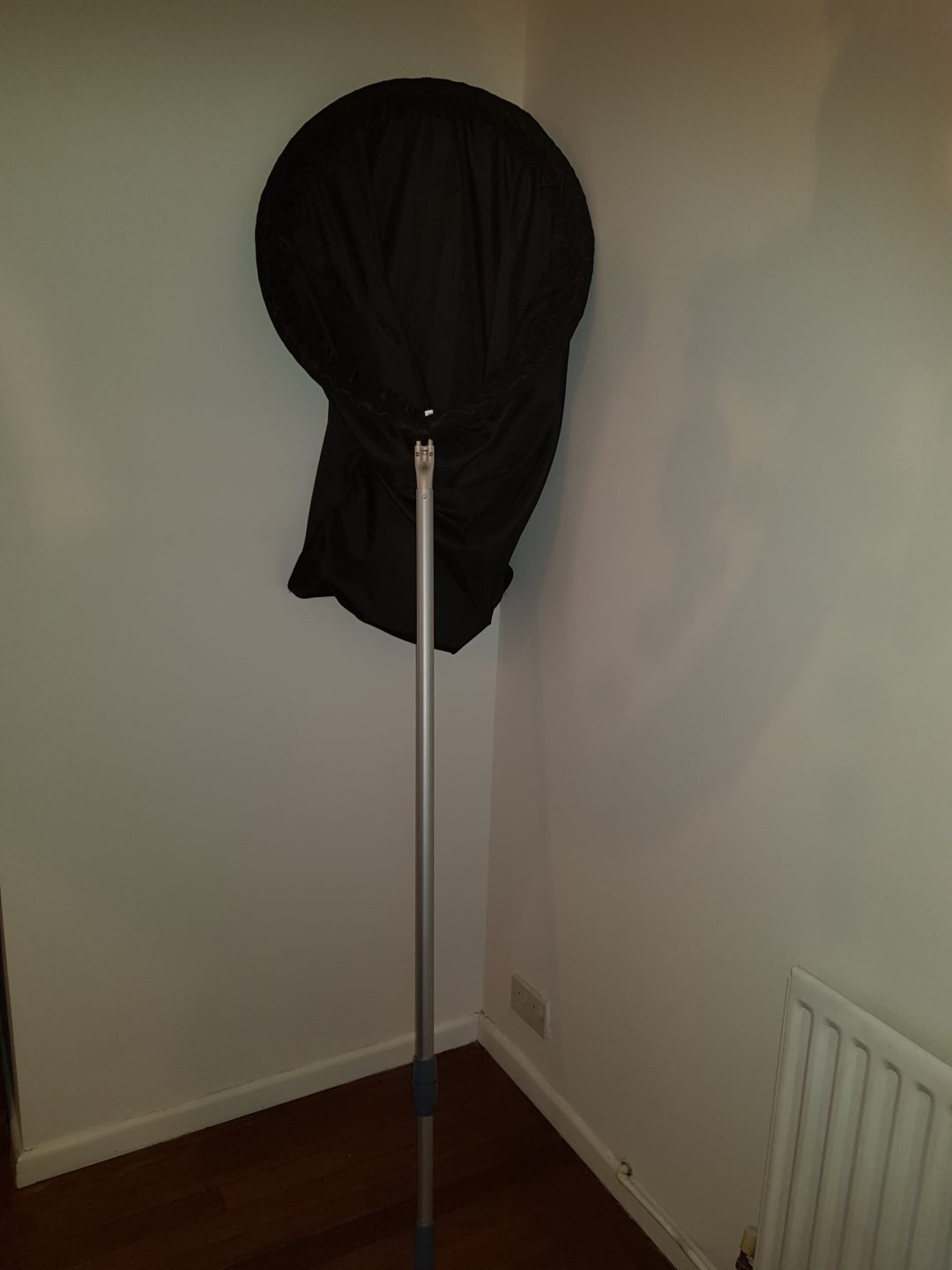 24" Diameter. Padded Bird Catching Net 4ft-7ft telescopic handle ...